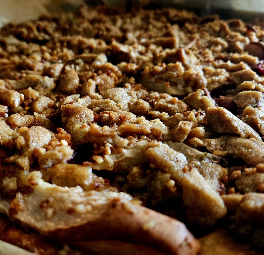 TinkerPantry – A collection of odd, often improvidsed recipes.